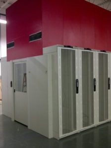 VERTICAL AISLE CONTAINMENT